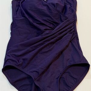 Miraclesuit | Swim | New Miraclesuit Designer Oceanus One Piece Dark ...